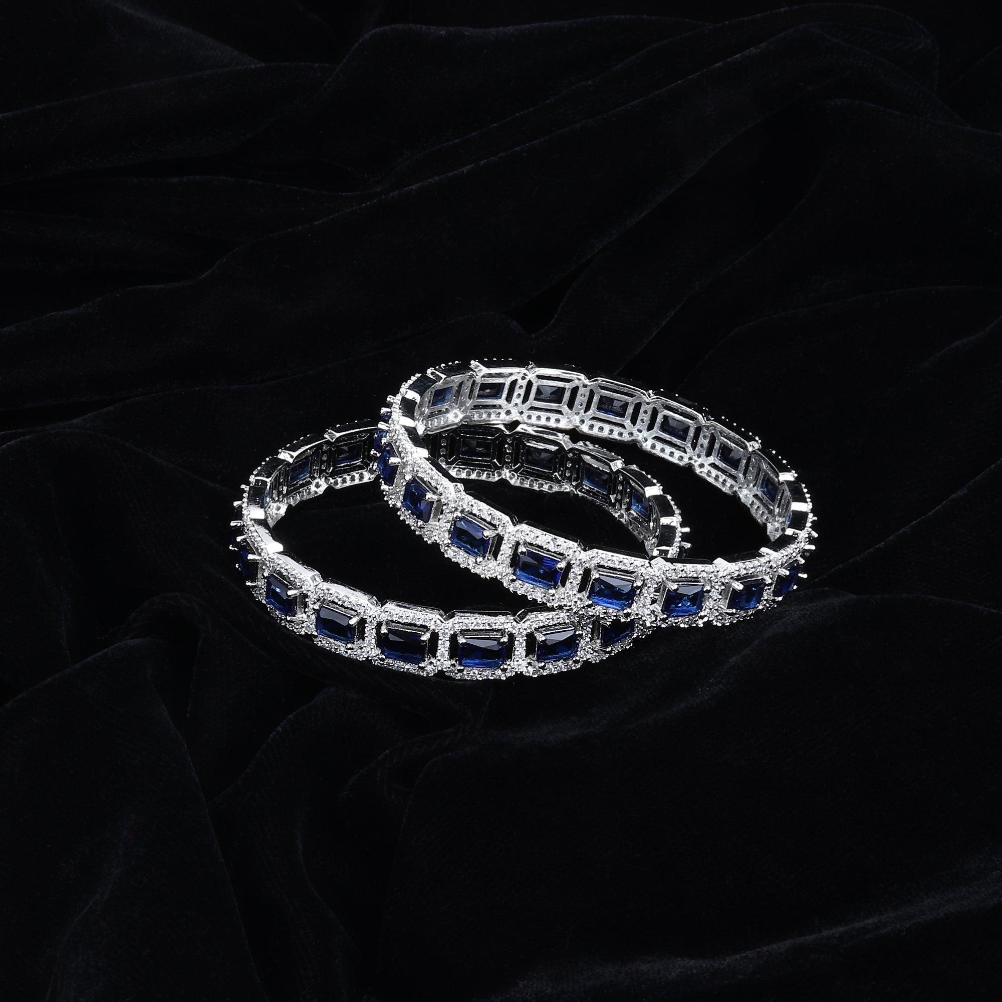 Sunaina Designer Bindi Book and Makeup brush and bags – Punjab Bangle Store